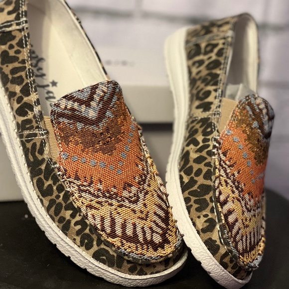 Gypsy Jazz | Shoes | Gypsy Jazz Canvas Shoes | Poshmark